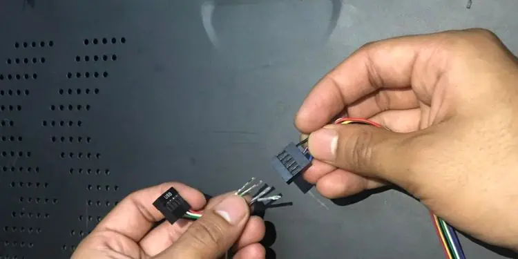 Was sind USB-Header auf dem Motherboard? (Komplette Anleitung) - Mundo Geek