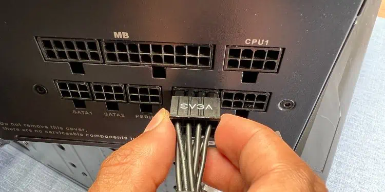 So verbinden Sie die GPU mit dem Netzteil (Schritt-für-Schritt ...
