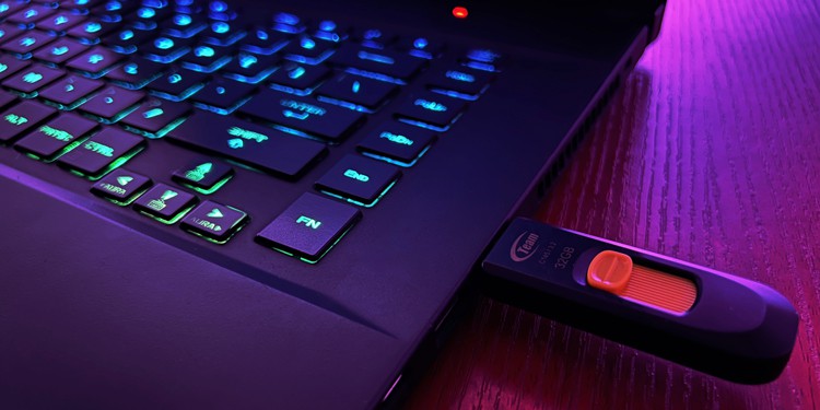 So starten Sie einen ASUS-Laptop über USB - Mundo Geek