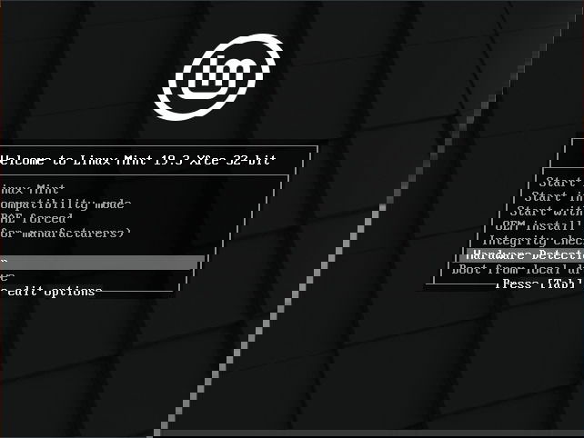 Linux Mint 19.3 XFCE Edition Review