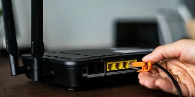 Lumière orange sur le port Ethernet ? Voici 7 solutions possibles ...