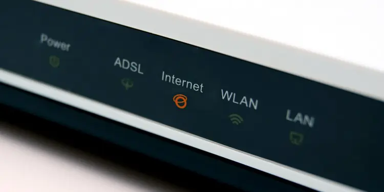 Comment réparer la lumière orange sur mon routeur - Mundo Geek