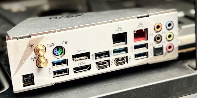 Port Motherboard: Panduan Lengkap - Mundo Geek