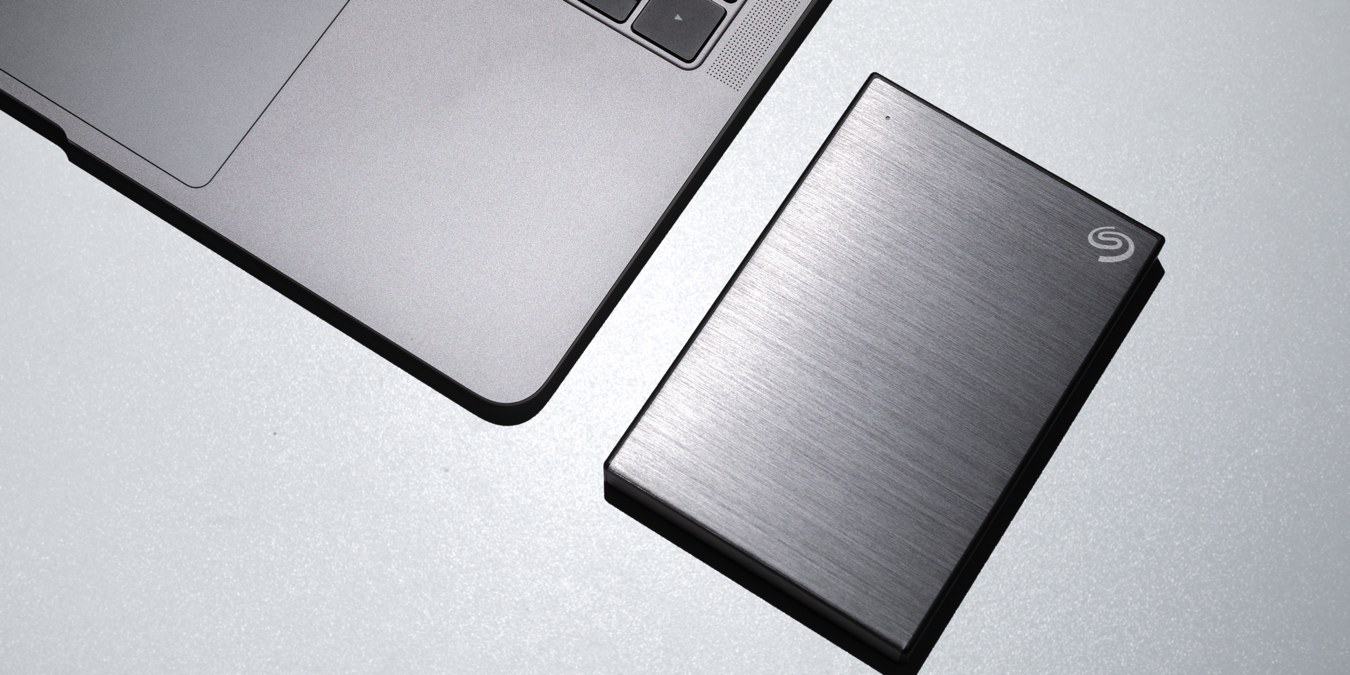 SSD vs. HDD vs. USB Flash Drive: Semua yang Perlu Anda Ketahui - Mundo Geek