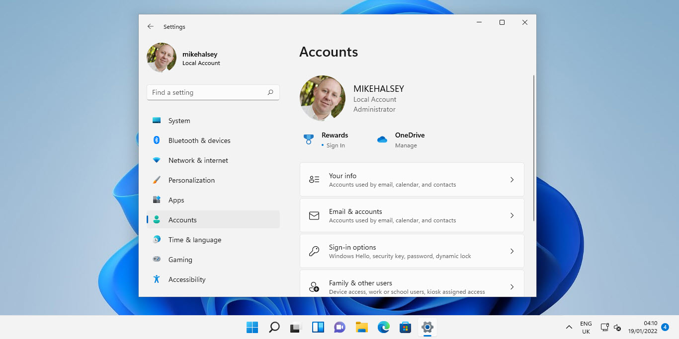 Passa a un account locale in Windows 11 - Mundo Geek