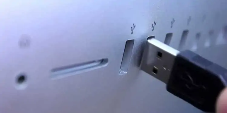 Il computer si accende ma lo schermo è nero [risolto] - Mundo Geek