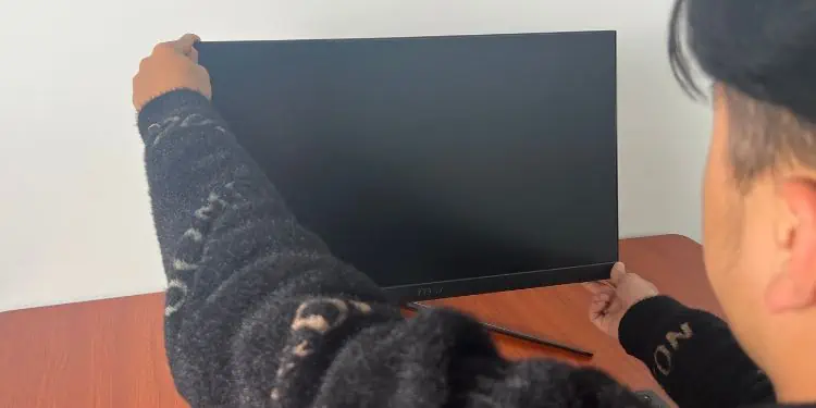Quanto dovrebbe essere alto il tuo monitor? - Mundo Geek