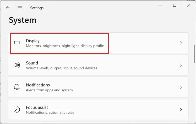 Kaip iš naujo nustatyti ekrano nustatymus sistemoje „Windows“. - Mundo Geek