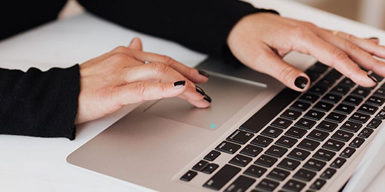 Bagaimana untuk membuka kunci tetikus beku pada komputer riba HP ...