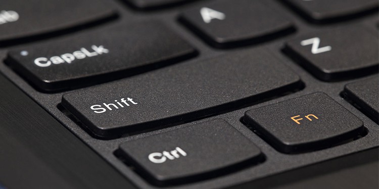 Shift Key werkt niet? Probeer deze 9 bewezen fixes - Mundo Geek