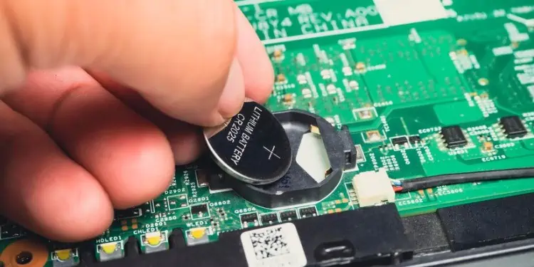 O que é erro de soma de verificação CMOS? Como consertar - Mundo Geek