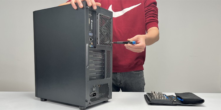 Como abrir um gabinete de PC com segurança - Mundo Geek