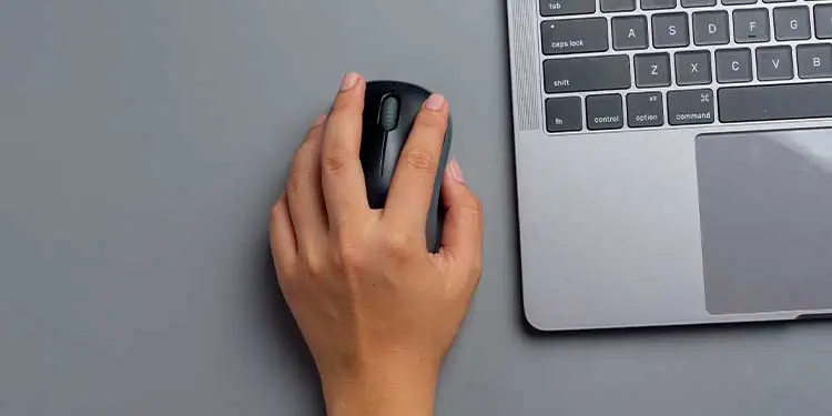 Mouse clicando por conta própria? Veja como consertar - Mundo Geek