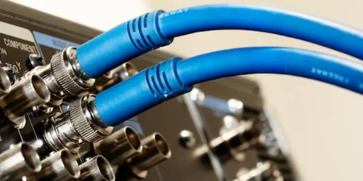 Aqui estão 12 tipos diferentes de conexões de monitor - Mundo Geek