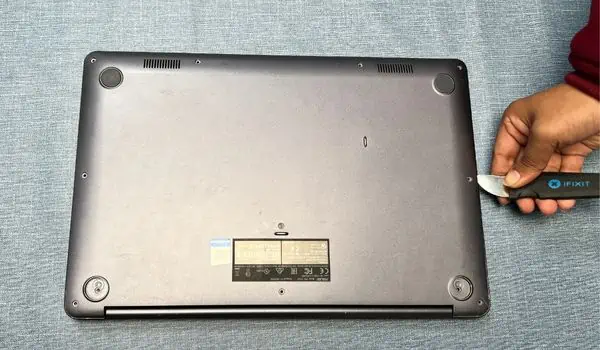 Luz âmbar ou laranja piscando no laptop Dell? 16 maneiras de consertar - Mundo Geek