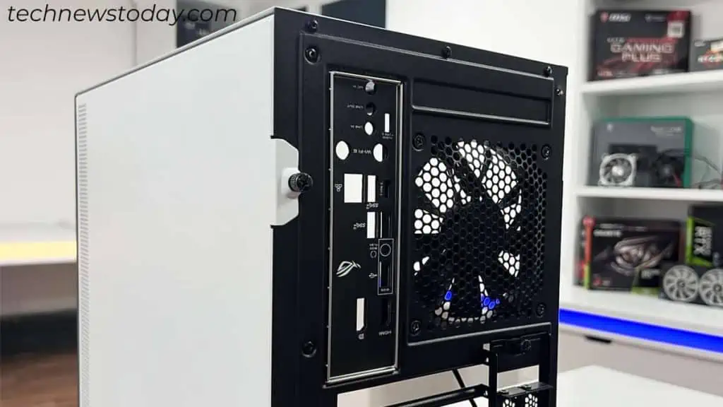 Como instalar o IO Shield no gabinete do seu PC? Guia passo a passo ...