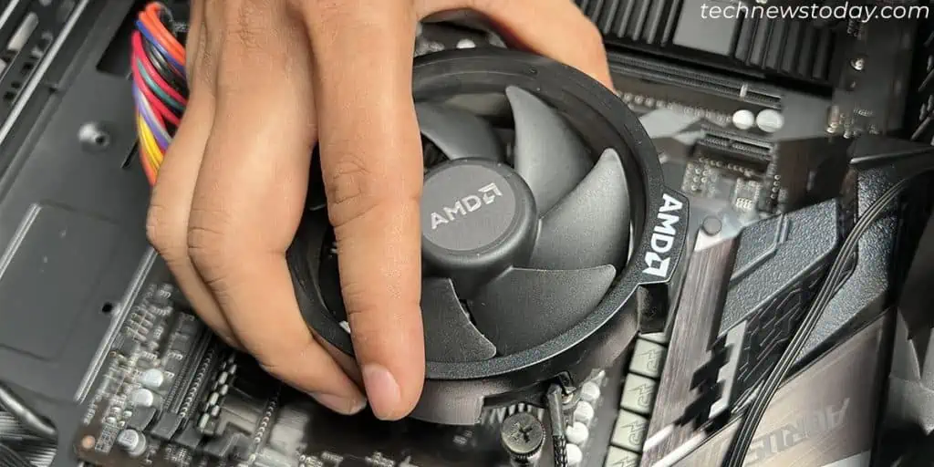 Como remover um cooler de CPU da placa-mãe da maneira certa - Mundo Geek