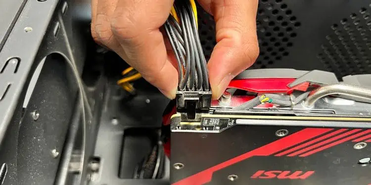 Cómo conectar la GPU a la fuente de alimentación (guía paso a paso ...