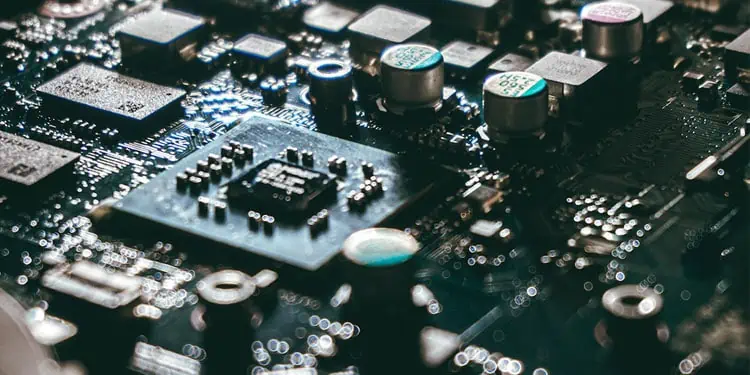 ¿Dónde se almacena el BIOS en su computadora? - Mundo Geek