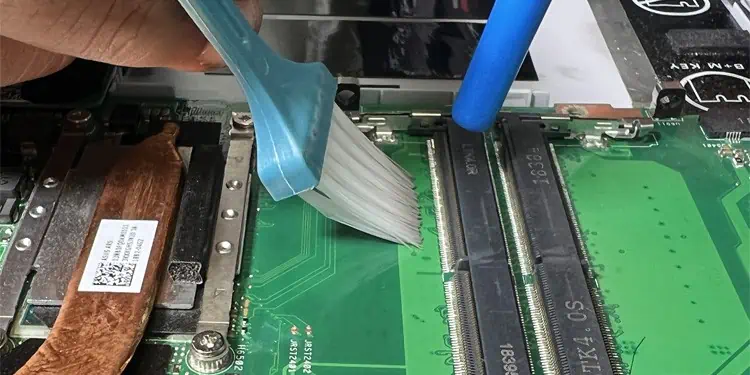 ¿Por qué mi Lenovo emite un pitido? Cómo solucionarlo - Mundo Geek