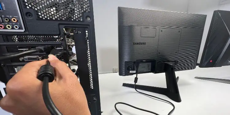 Cómo conectar varios monitores (guía paso a paso) - Mundo Geek