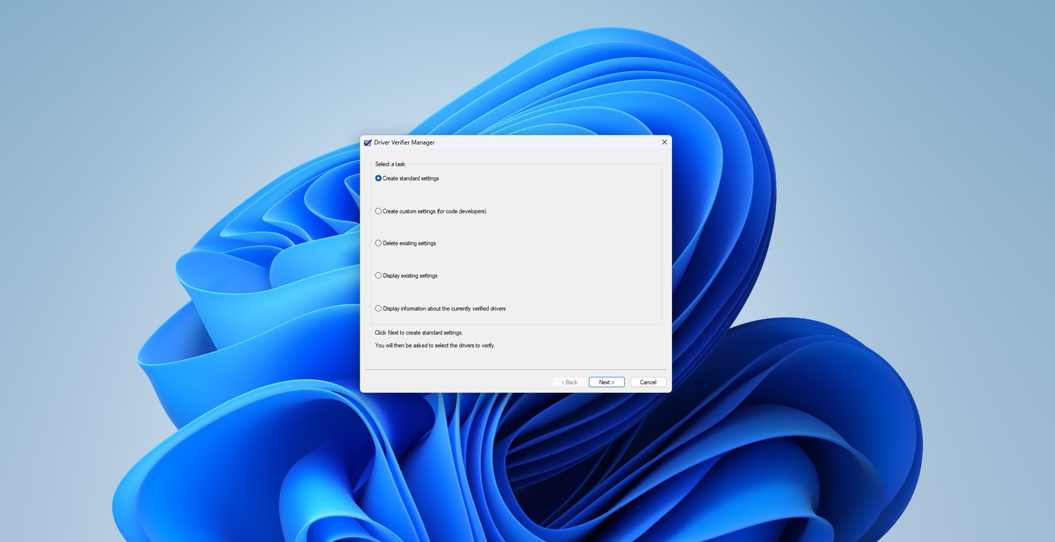 Windows 11, Sürücü Doğrulayıcı GUI'si ve psr.exe dahil olmak üzere daha ...