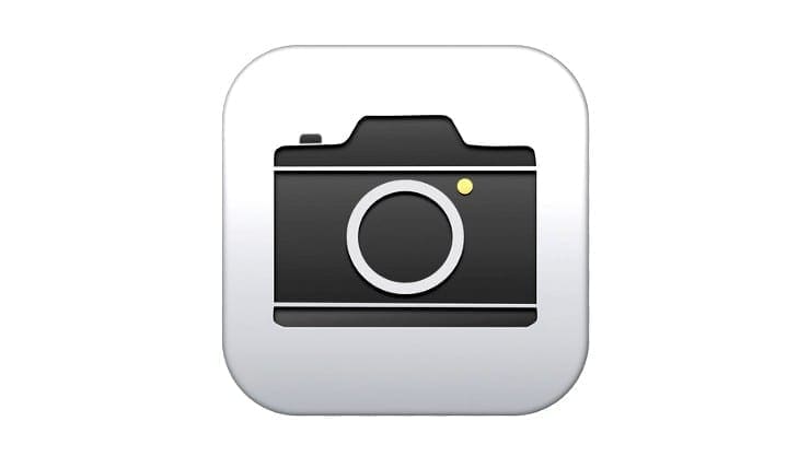 iPhone або iPad Camera App запускається на чорному екрані